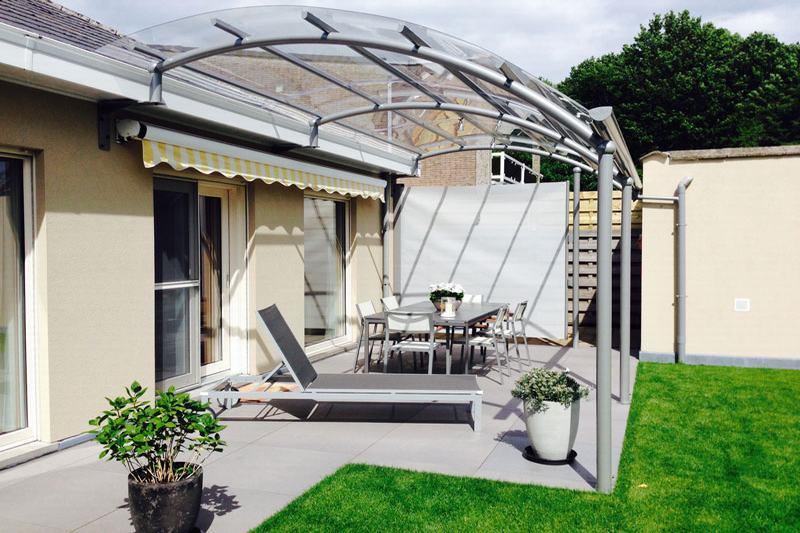 Profitez plus de votre terrasse avec un auvent! | BOzARC